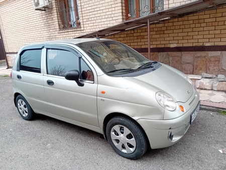 Матиз 2009 йил ишлаб чикилган автомат .