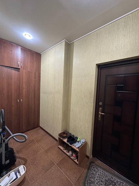 Юнусабад 10 квартал Ипотека 2/1/9 (62²) продаётся квартира