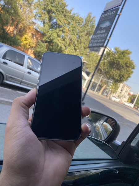 15 pro LLA 128gb