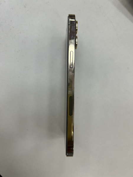 Срочно продается смартфон Iphone 12 pro max Gold 128гб