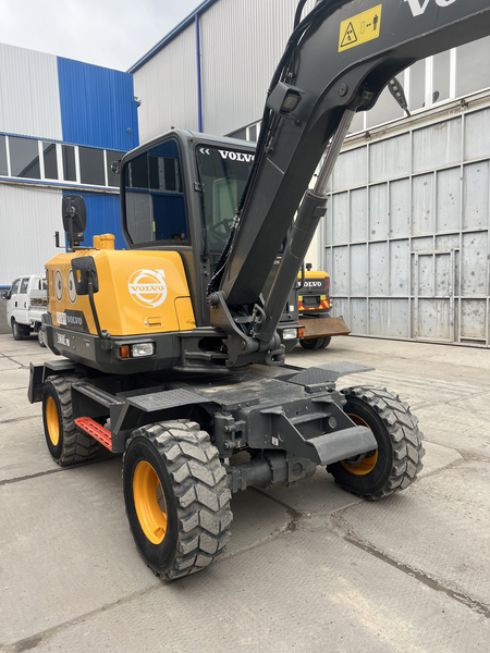 Продоется VOLVO EW60E pro