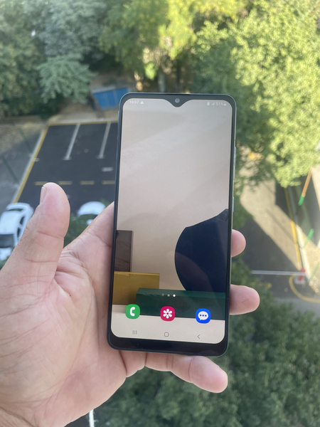 Samsung A 32 sotiladi