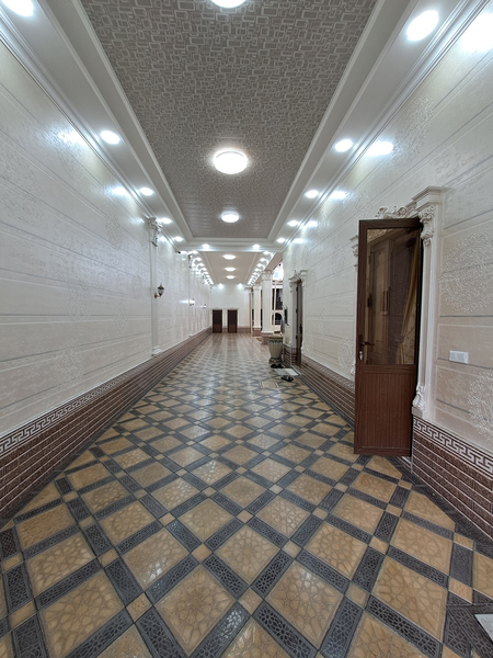 Продаётся двор в общем дворе 3  ком студия 60м2 горгаи с гаражом