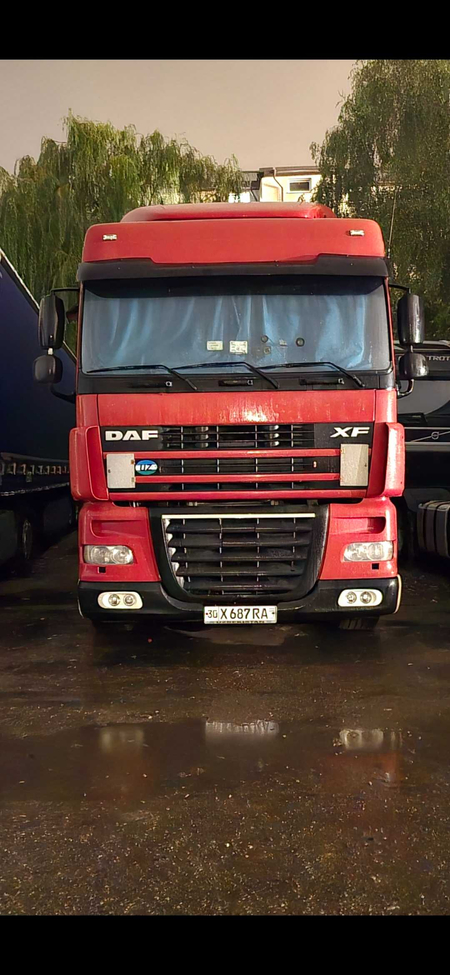 DAF XF 95 430 EURO III 2003 год