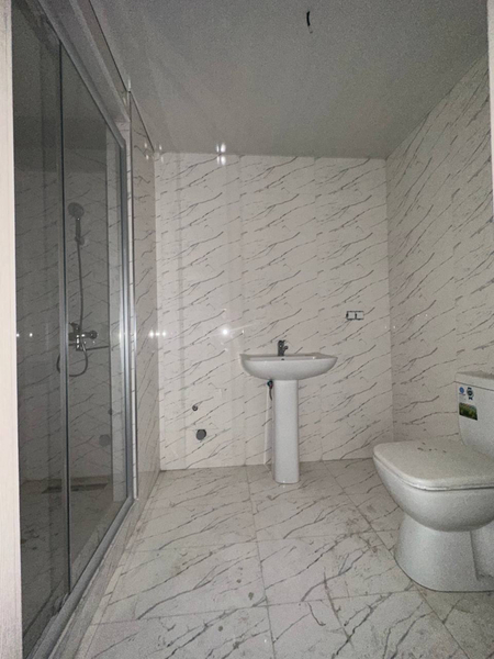 Продаю Своя Квартира 4/4/8 Дружба Комолон Новостройка 152м2. Каропка.