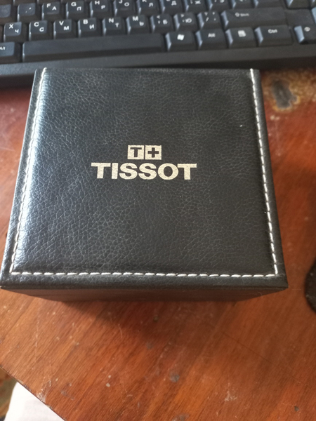 Продаю часы Tissot