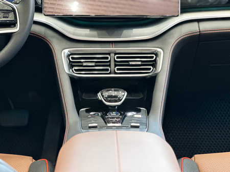 BYD SONG PLUS AWD 100 km Flagshi
