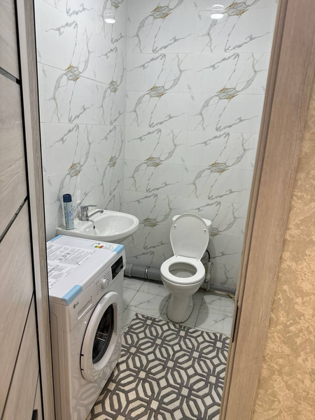 Qizlarga kvartira bezmakler