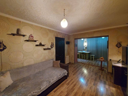 3в4, Авиасозлар, кафе Мадина