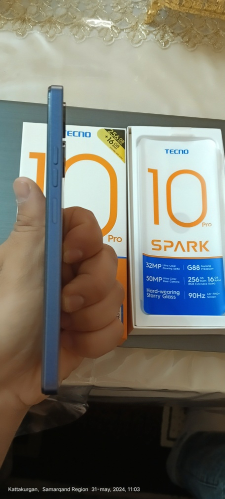 Tecno spark 10 Pro telefon ideal top tozza xotira 256 ga 16+8 garantiy