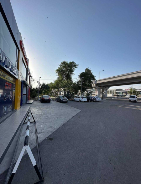 Аренда коммерческого помещения  860 м2.
