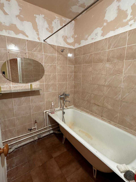 Продаётся 2 комнатная  квартира Тузель - 1 - 60 м2 срочно