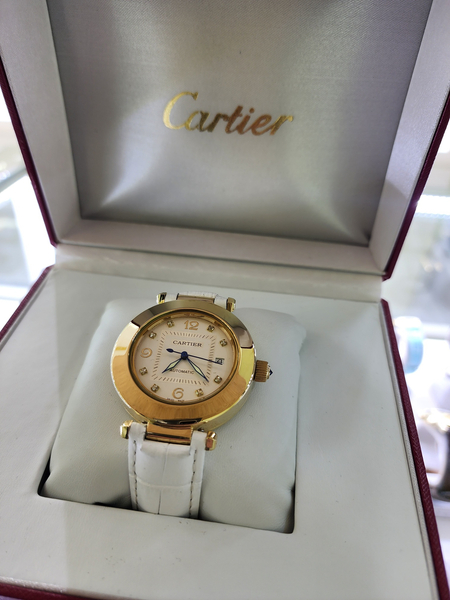 Продаю Золотые часы  Cartier, Новая моделька.
Новая моделька.