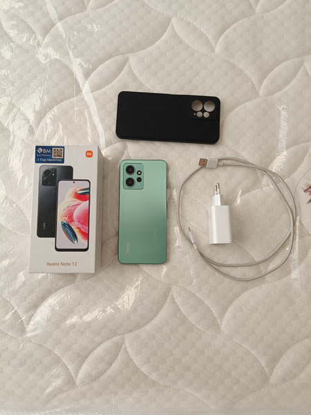 Redmi note 12 (8+4/128 gb)