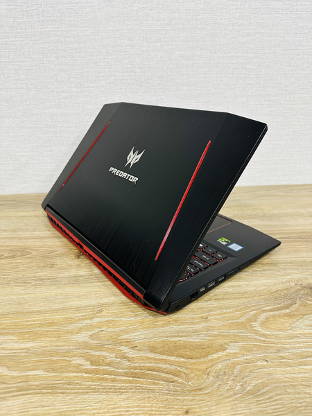 ACER Predator Core i7+GTX1060-6 ГБ Видеокарта, Идеал состояние