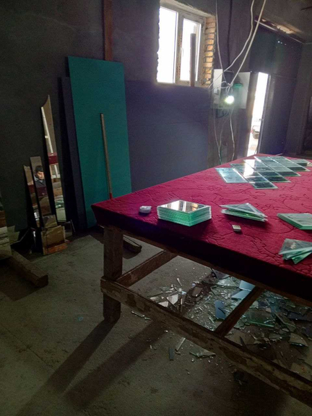 Oyna kesish hizmati Rombik va boshqa oynalar