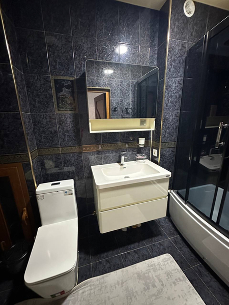 Продается квартира Гулобод ц-26 5/1/4
