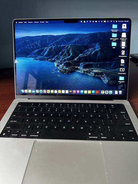 Macbook M2 pro 2023 14 inch. Срочно