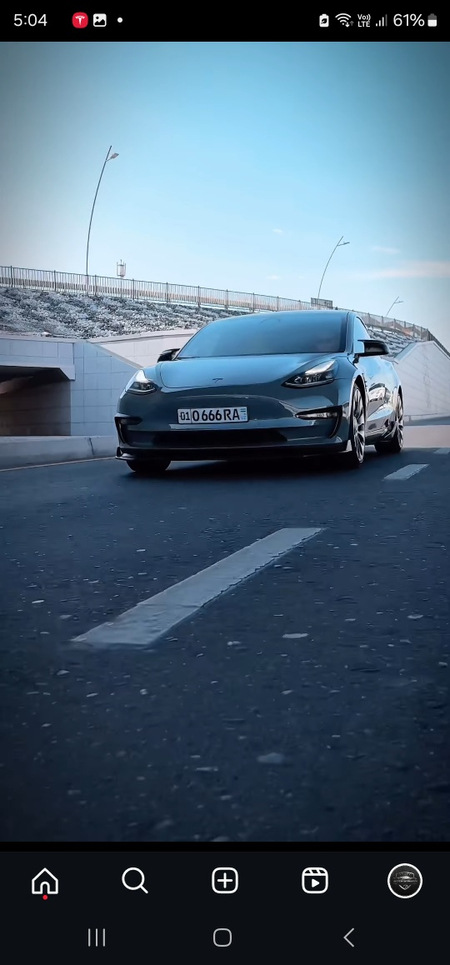 Tesla model 3 dual perfomans