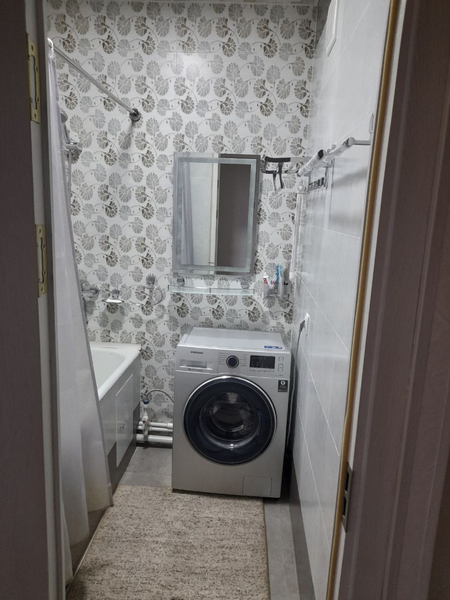 Uy sotiladi srochniy