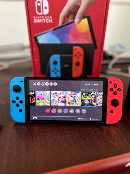Срочно продаю Nintendo Switch Oled