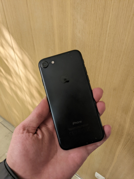 iPhone 7 32GB qora