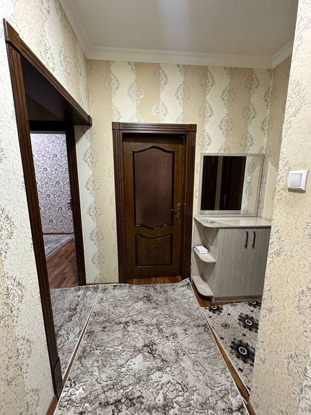 Chilonzor metroga yaqin joydan qizlaga KV bor