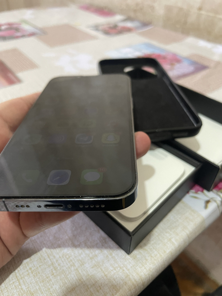 Iphone 13 pro LL/A. Ideal