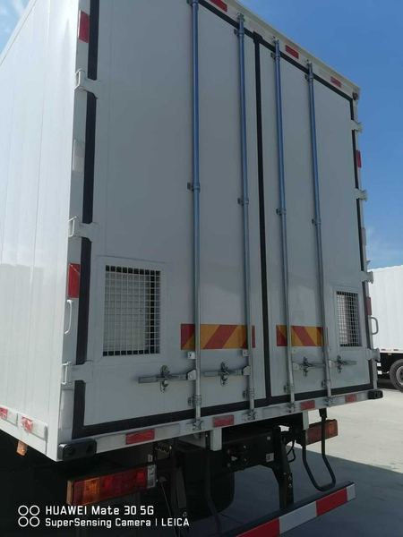 Shacman L3000 Pro 7.5m Sotib oling.