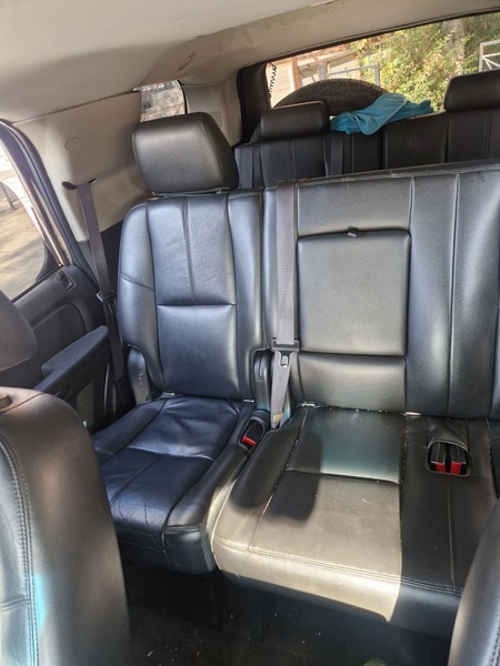 GMC Yukon Tahoe 2011