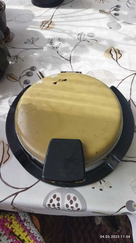 Продам вафельницу