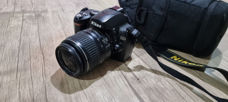 Fotoapparat sotiladi