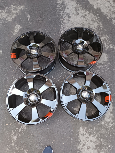 Red line jentra R 17 4/114 ideal boyalgan jentra lasettiga tayyor disk