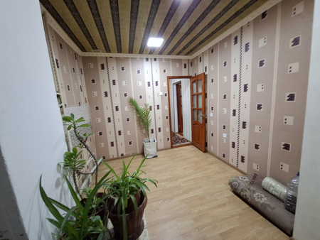 Квартира сотилади