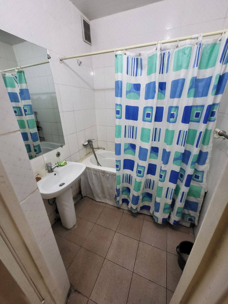 Сергели 6, 2/3/8 площадь 62кв, два балкона, ипотеки нет