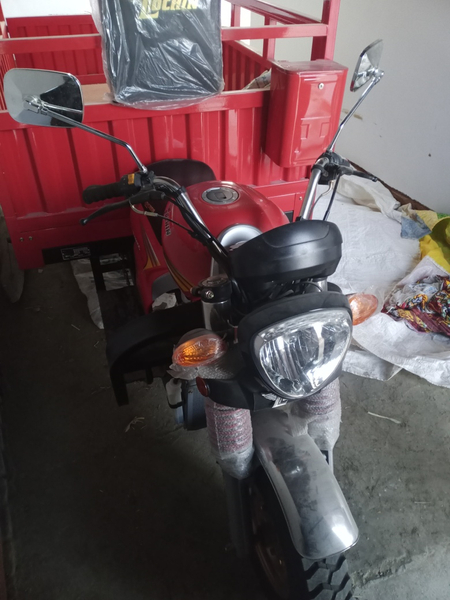 Lochin motosekil 1500 kg guruz 2 most likely yangi nomer olingan