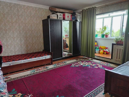 Cрочно продаю 1 комнатную Кадышево базар (157348)