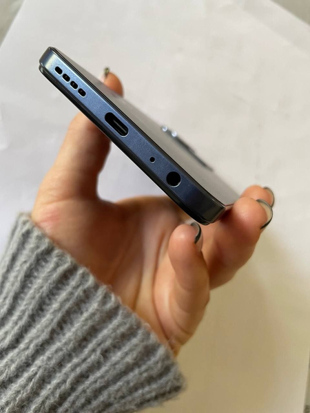 Vivo Y35 в идеальном состоянии