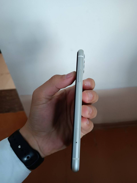 iphone 11 ideal sastayana
