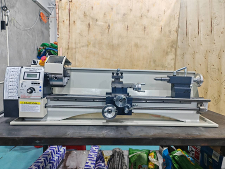 Tokarniy stanok 220v