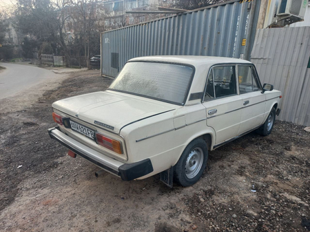 Vaz 2106 sotiladi
