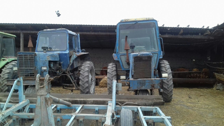 Traktor 80 mtz sotiladi