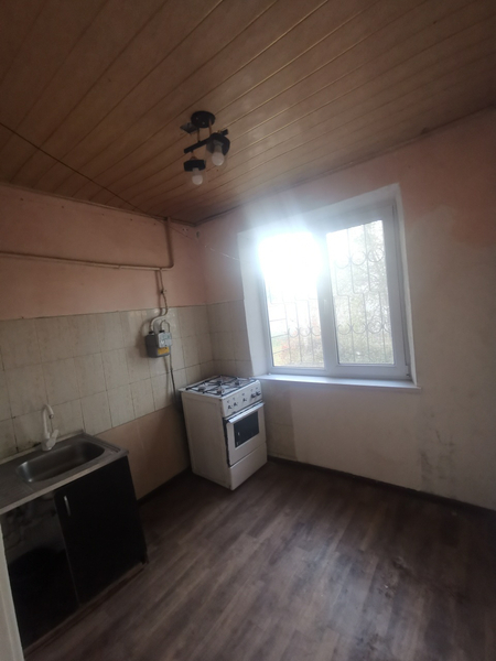 1 xonali Ijaraga beriladi