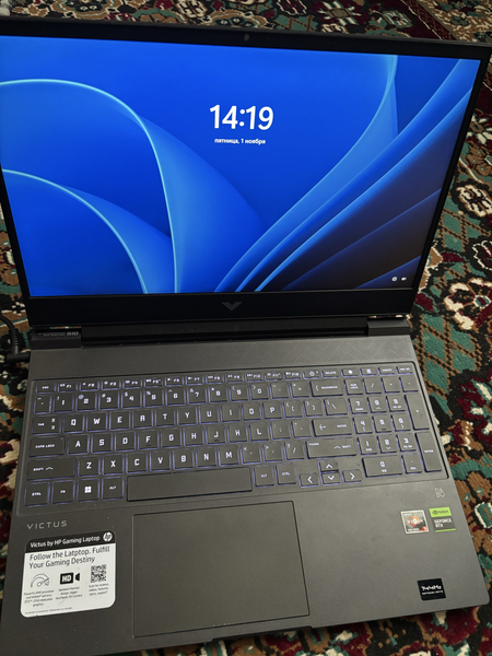 Ноутбук игравой HP Victus  Rayzen 7