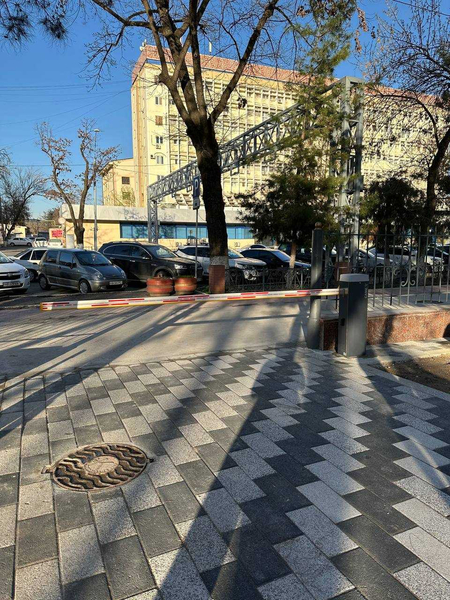 Шлагбаум от дилера