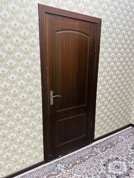 Продаются  двери