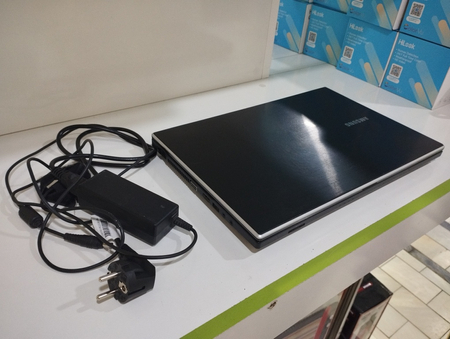 Samsung 15.6 laptop