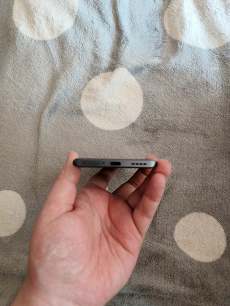 Reqlme 10 pro plus 12/256 black