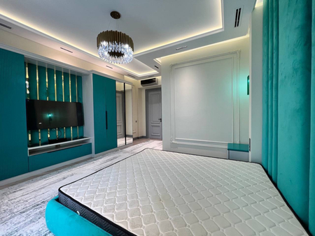 Сдается 4х комнатная квартира в элитном комплексе Tiara Residence!