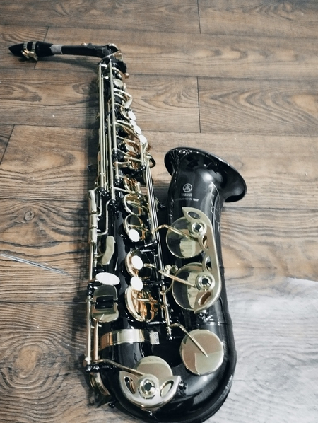 Саксофон фирмы Yamaha